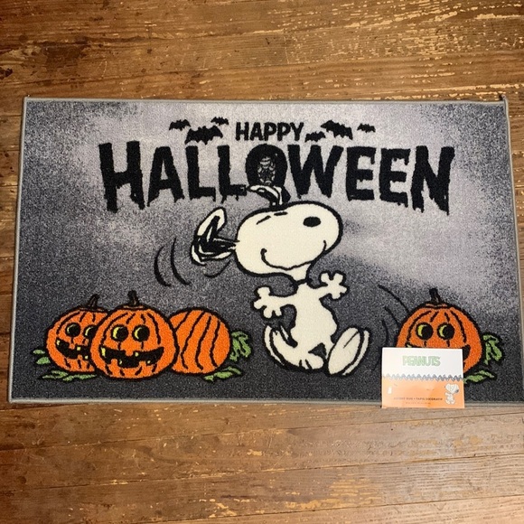 Peanuts | Accents | Snoopy Peanuts Halloween Accent Rug | Poshmark